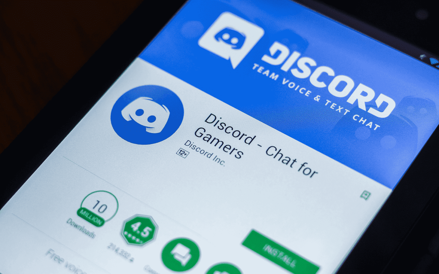 Parent’s Guide: Is Discord Safe for Your Children?